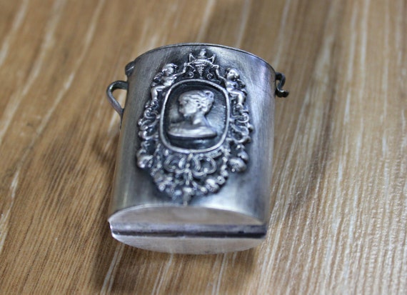 Snuff Box, Silver Metal Snuff Box, Pocket Box, Old Bo… - Gem