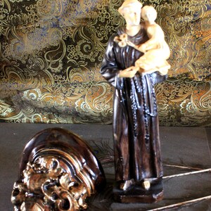 Corbel and Saint, Ancient Ledge With Saint, Ancient Corbel, San Antonio ...