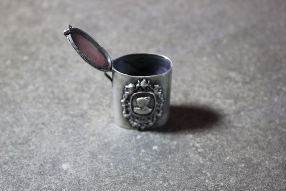 Snuff Box, Silver Metal Snuff Box, Pocket Box, Old Bo… - Gem