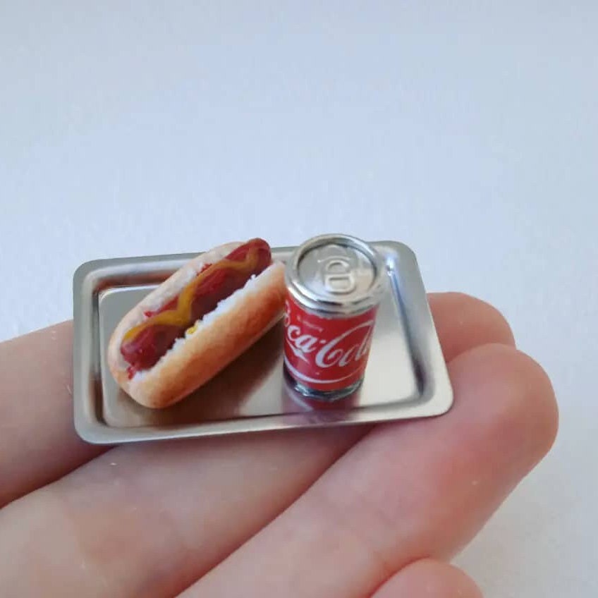 Miniature Hot Dog, Miniatures, Dollhouse Miniatures, Dollhouse, Dolls ...