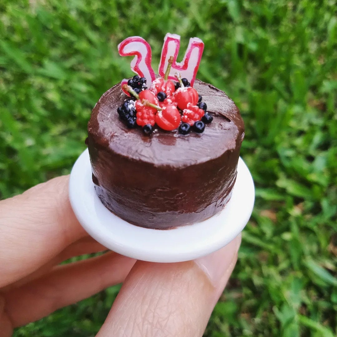 Miniature Birthday Cake, Miniature Cake, Dollhouse Cake, Dollhouse Food ...