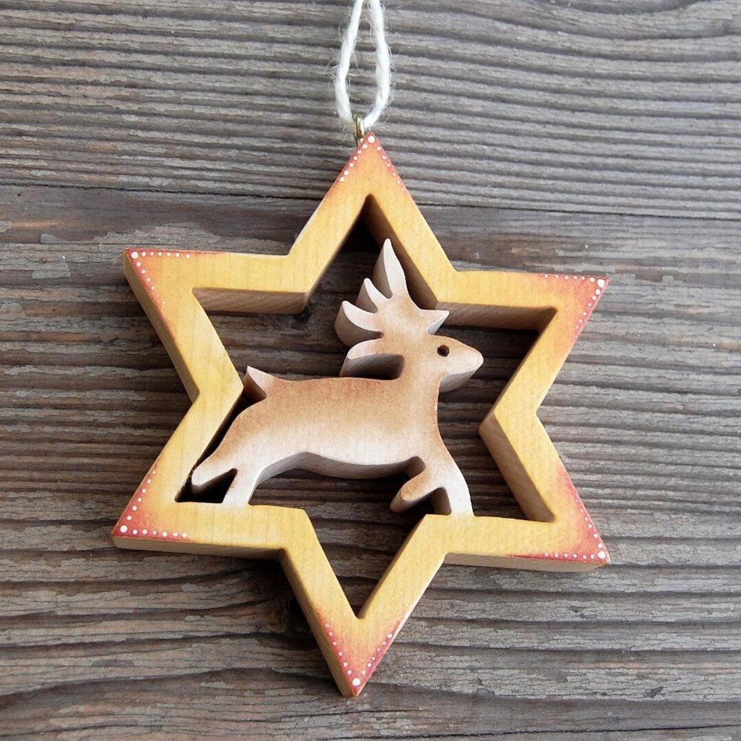 Hand-painted Maple Wood Star With Deer – Christmas Decoration - Etsy