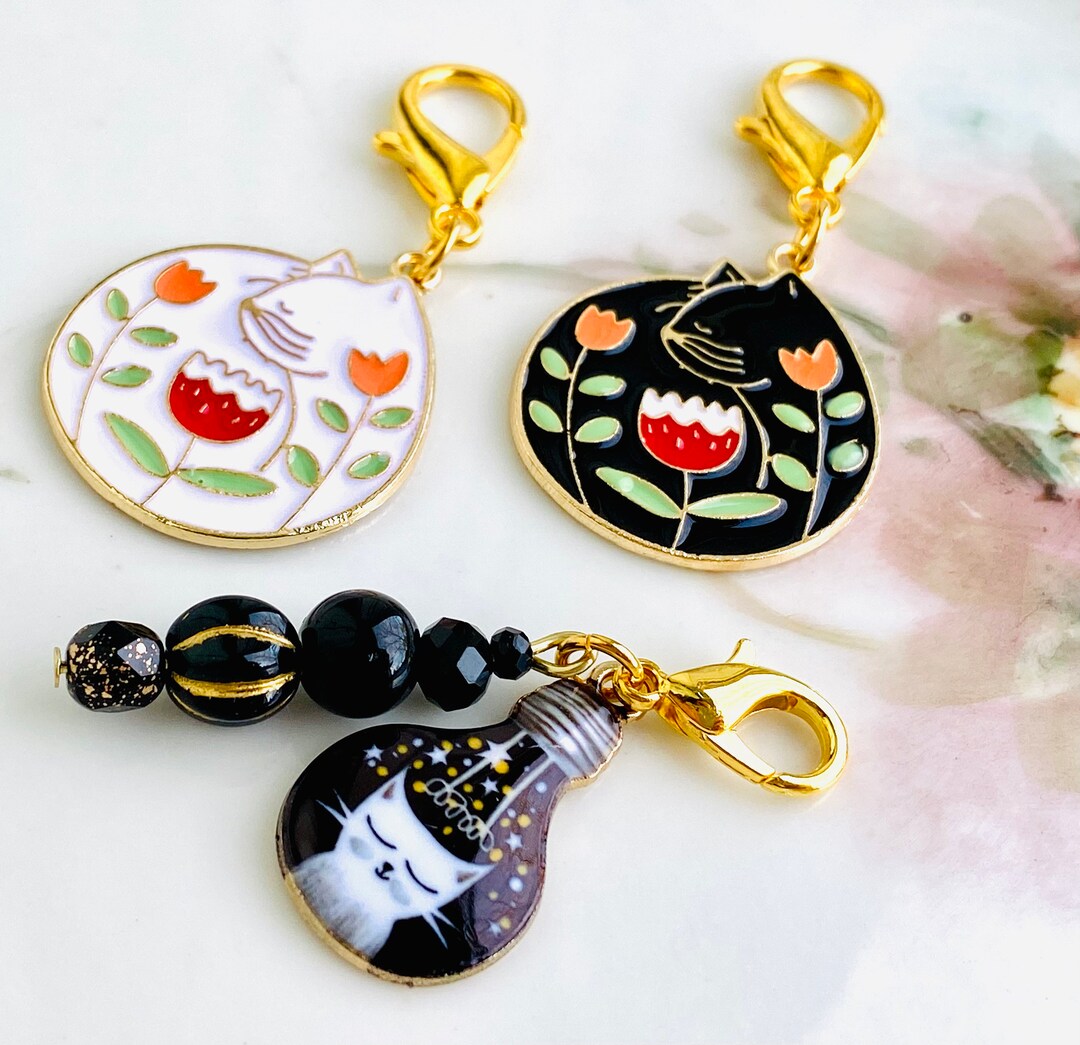 1 Cat Zipper Pull: Floral Cat Charm, Journal Planner Accessory - Etsy