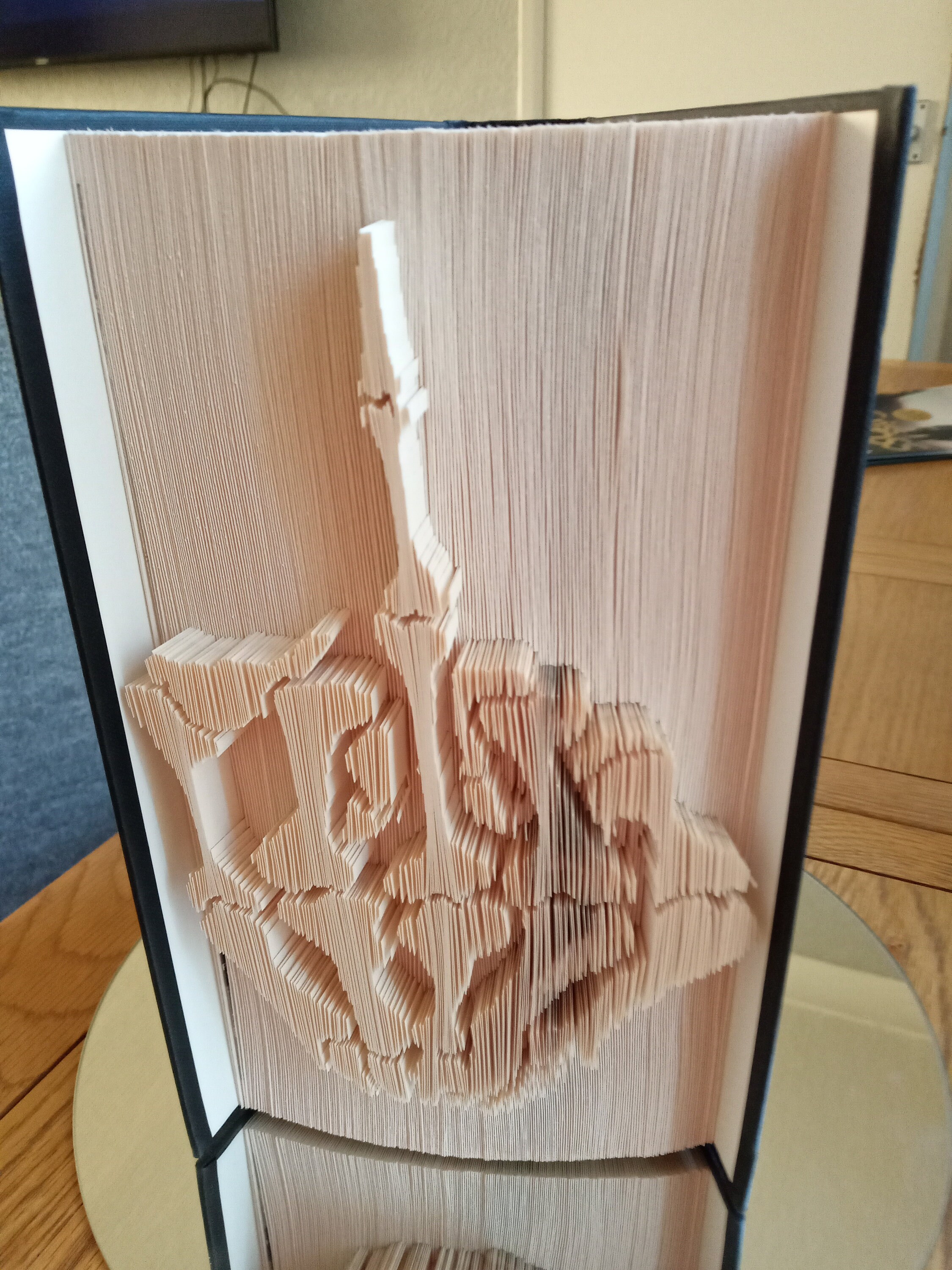 Middle Finger Cut and Fold Pattern 427 Pages 21cm High - Etsy UK