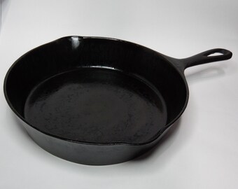 Cast iron skillet | Etsy