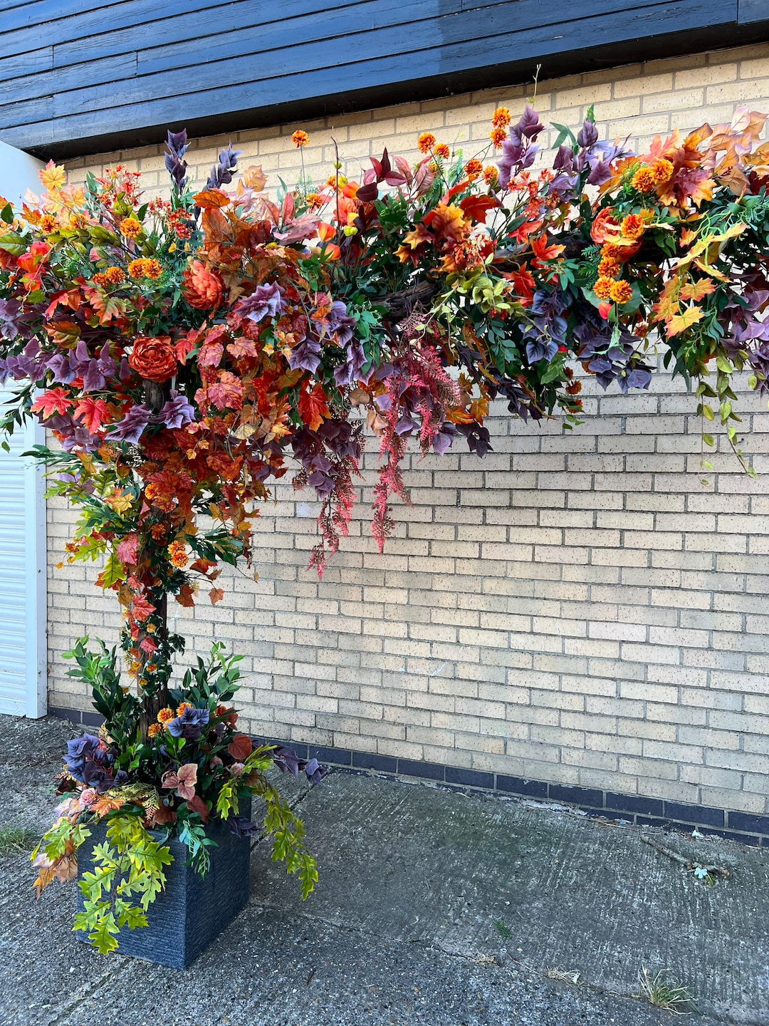 SHOP FRONT, Fall Shop Flower Display, Fall Installation , Fall Decor ...