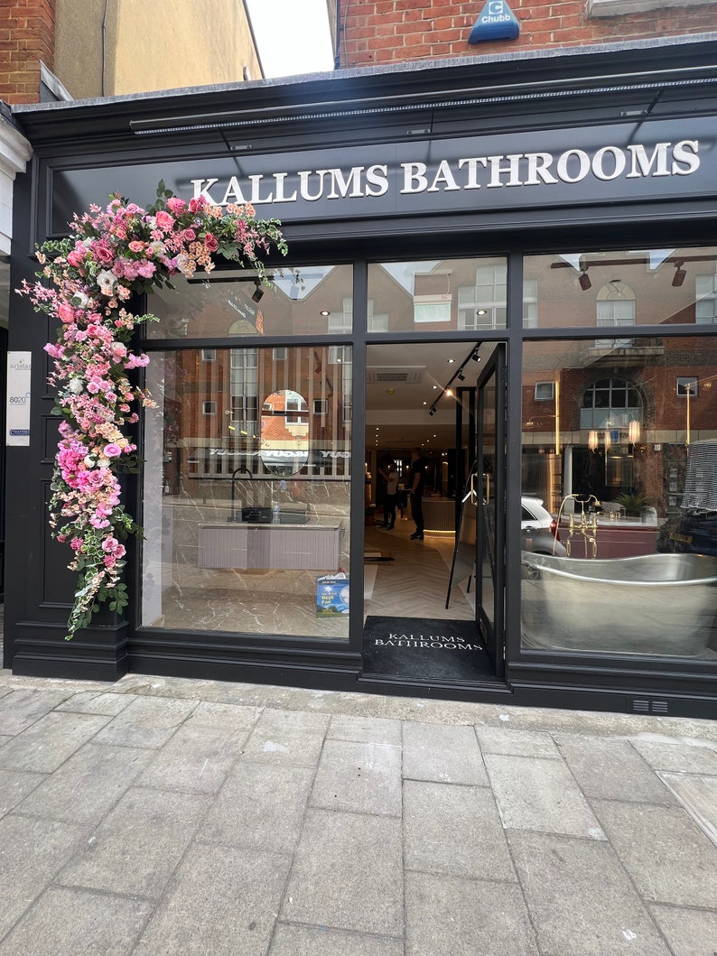 Pink Flower Garland: Shop Front Doorway Decor - Etsy