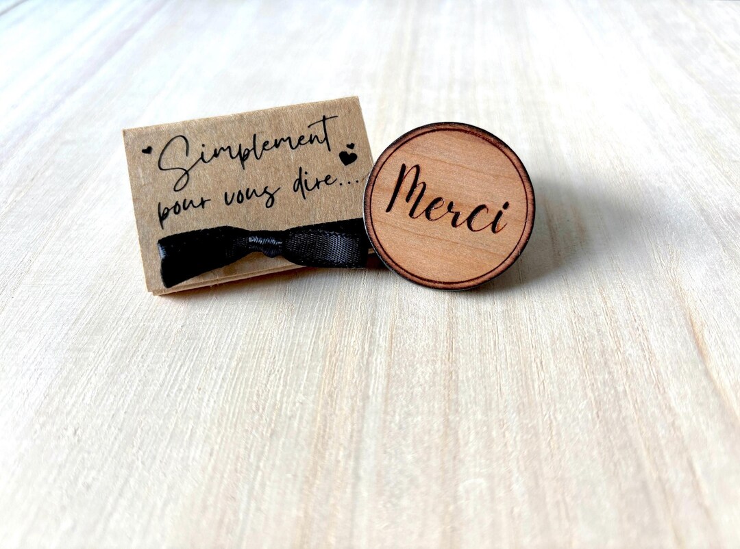 Merci. Wooden Pocket Hug Simplement Pour Vous Dire... Merci With Gift ...