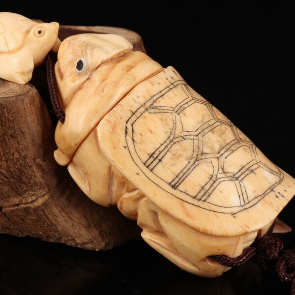 Turtle Snuff Bottle - Etsy