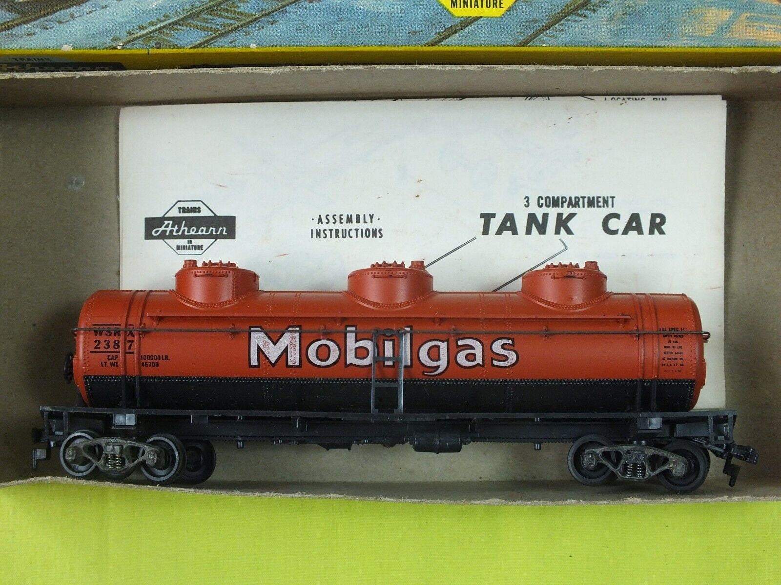HO Scale Athearn Mobilgas Three Dome Tank Car Kit Train RR - Etsy