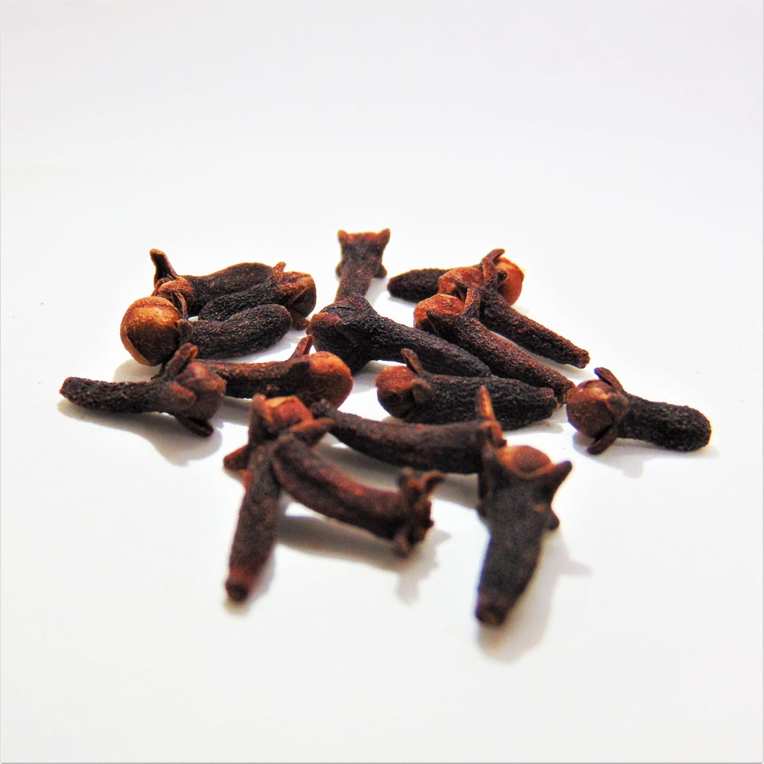 Whole Dried Cloves, Highly Aromatic and Flavorful Spice, Country Creek ...