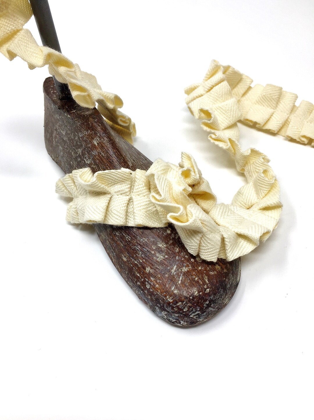 1 Natural Pleat Twill Trim HGTV Home Collection - Etsy España