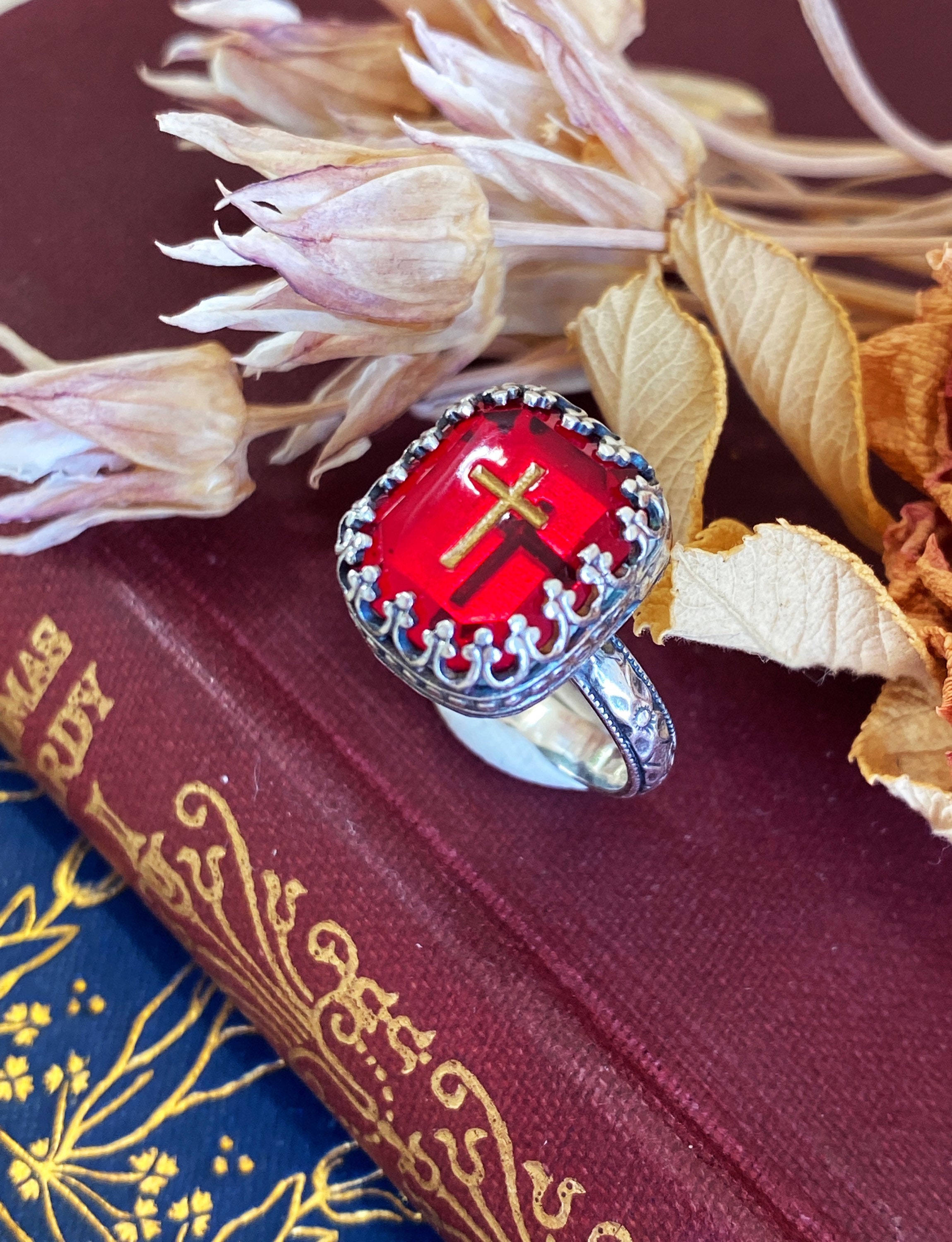 Red Gothic Cross Vintage Glass Victorian Sterling Silver Ring - Etsy