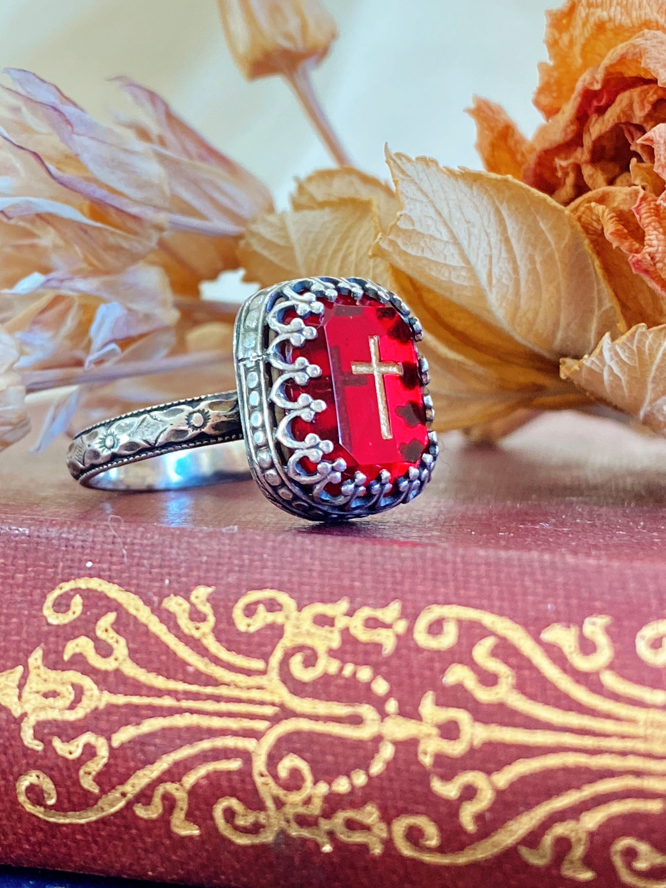 Red Gothic Cross Vintage Glass Victorian Sterling Silver Ring - Etsy