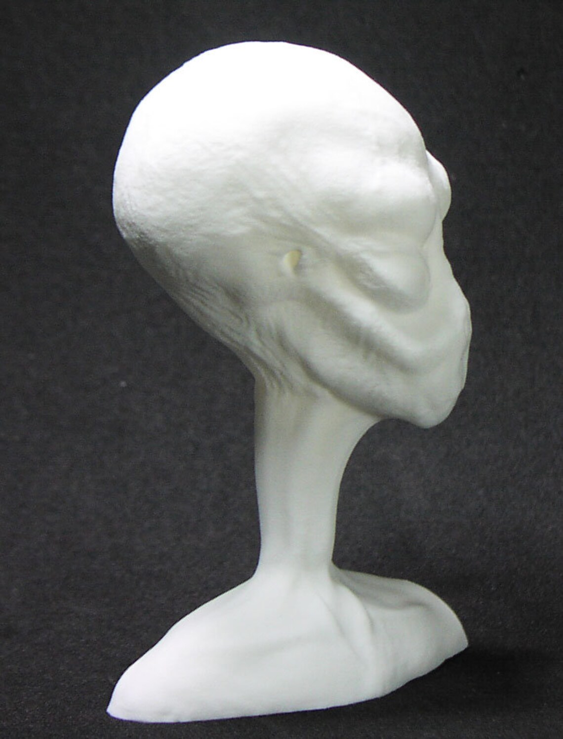 3D printed Alien Head Bust | Etsy