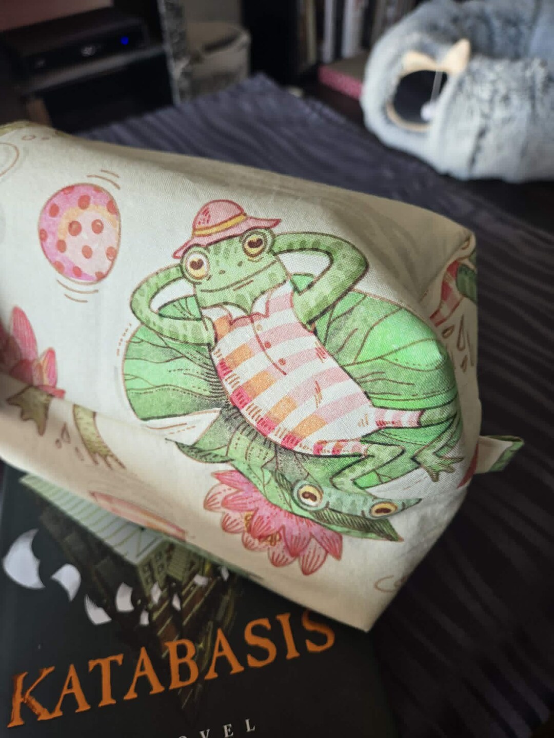 Handcrafted Boxy Makeup Bag, Frog Design Multi Purpose Cosmetic Pouch ...