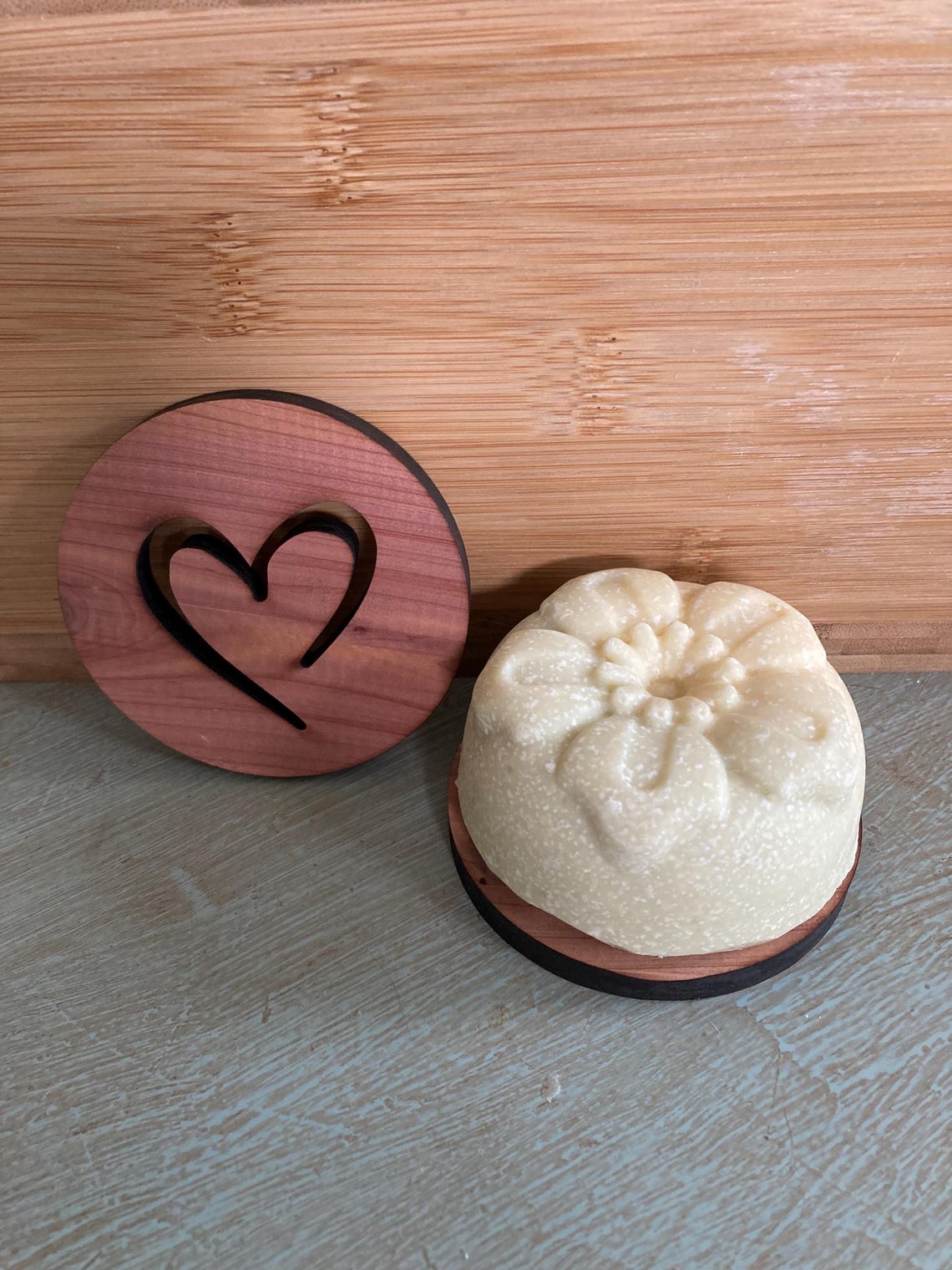 Honeysuckle Salt Scrub Spa Bar - Etsy