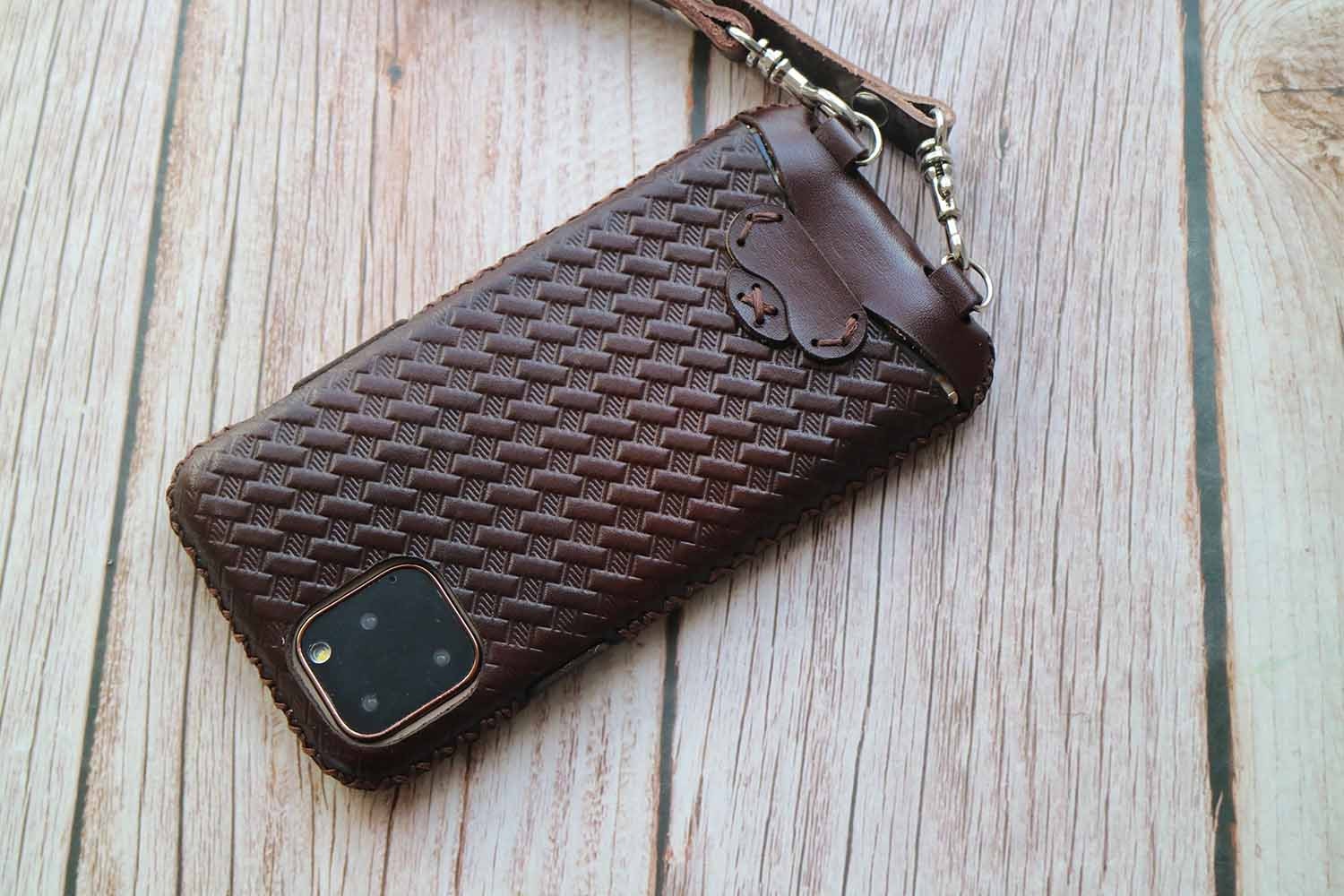 Tooled Leather Weave iPhone 17 Pro Max, iPhone 17 Pro, iPhone 17 ...