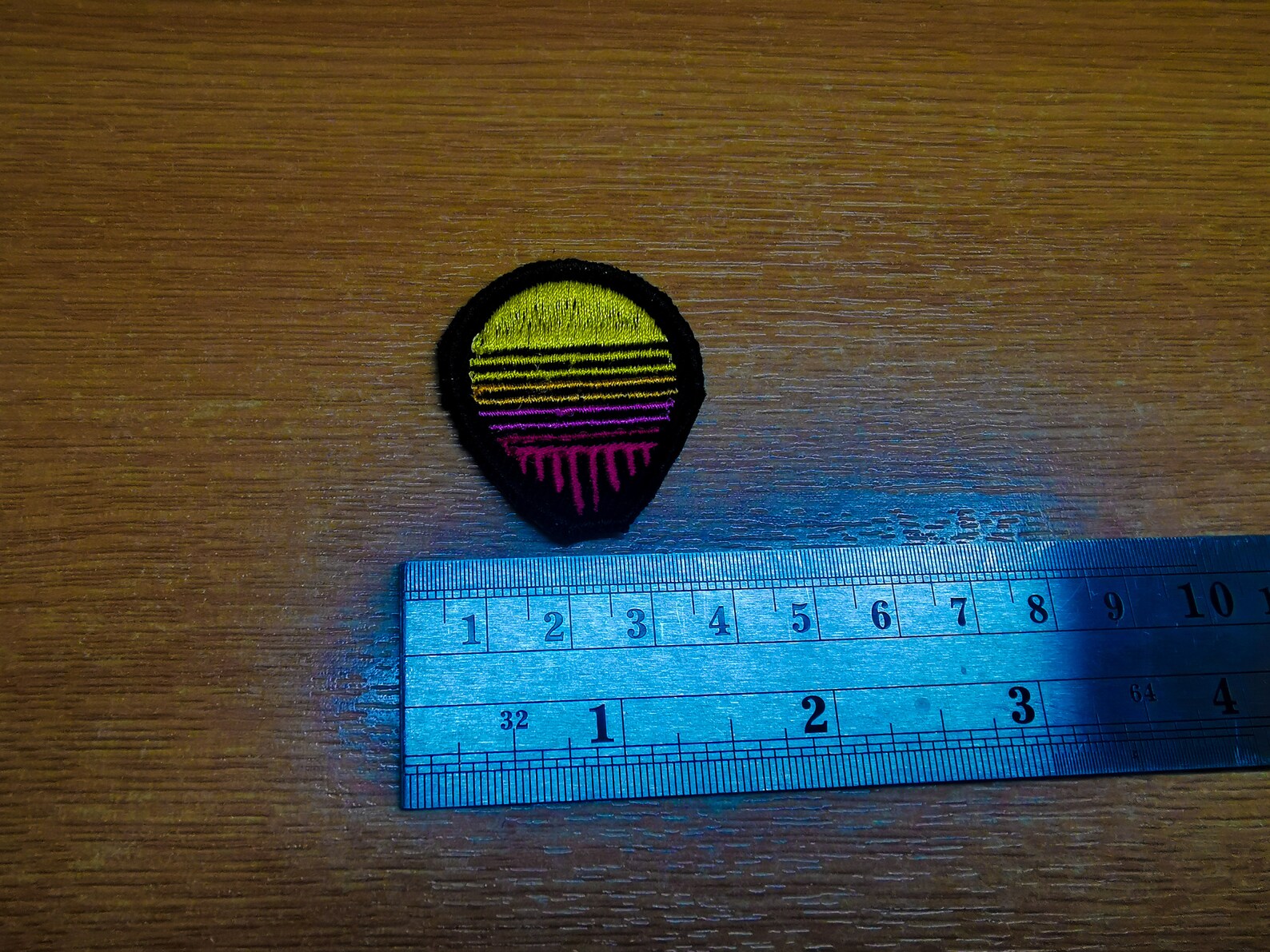 Synthwave Iron on Embroidered Patch Melting Outrun Carpenter Brut Retro ...