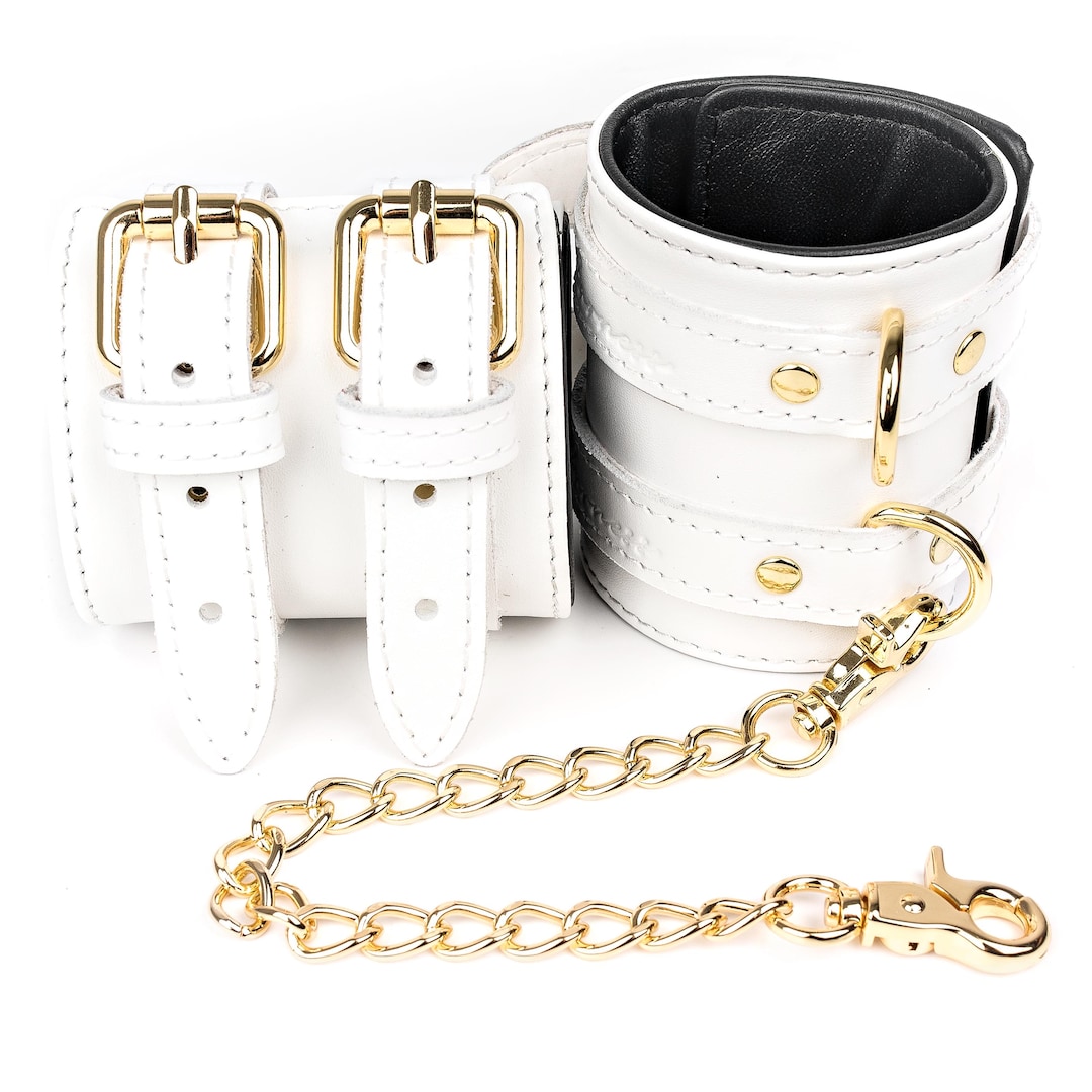 Wide BDSM Handcuffs for Dominant Games, Leather BDSM Wrist Cuffs Chain ...