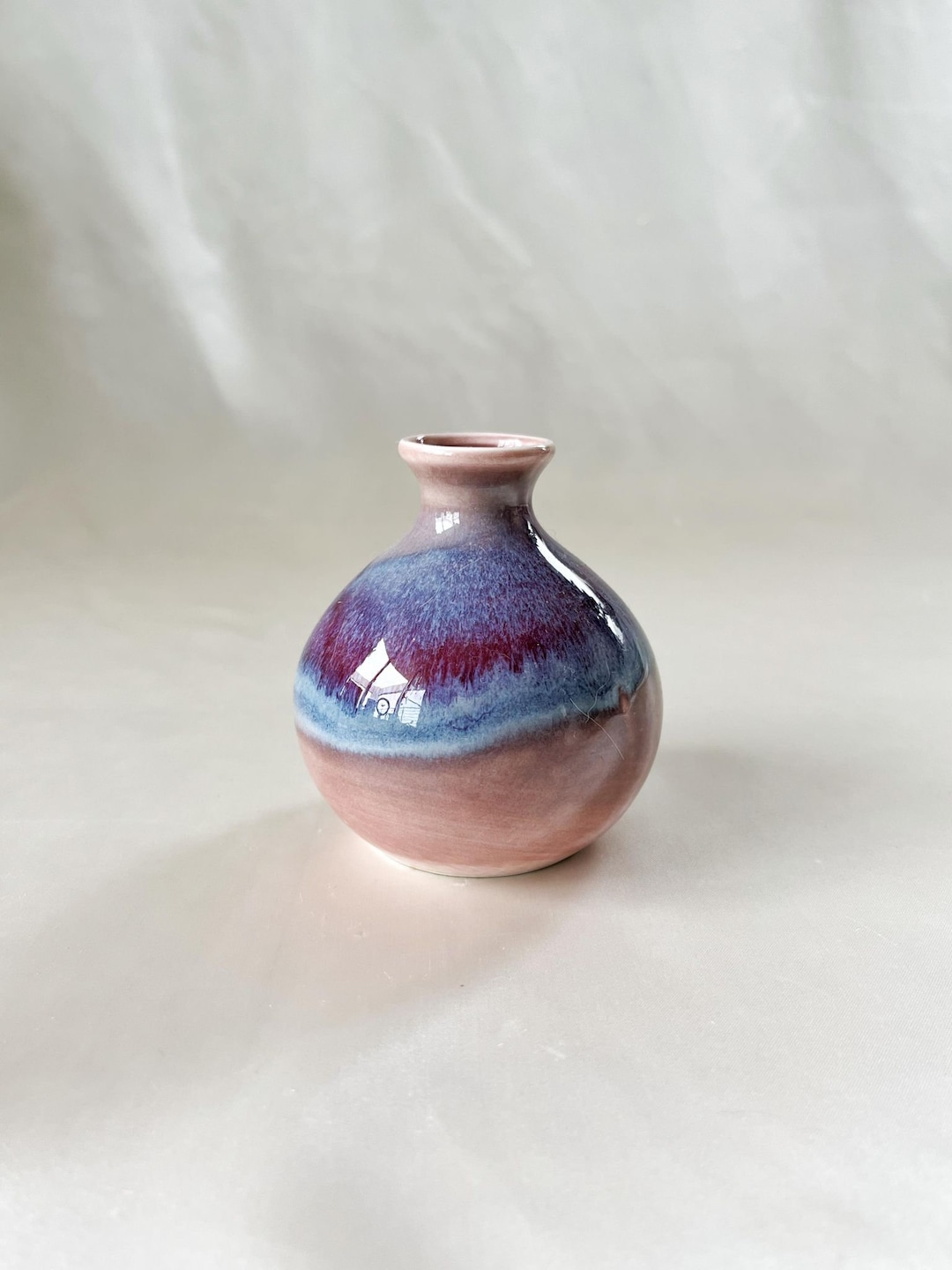 Arita Hanaizumi Bud Vase, Pink / Purple / Blue Glaze, Japanese Pottery ...