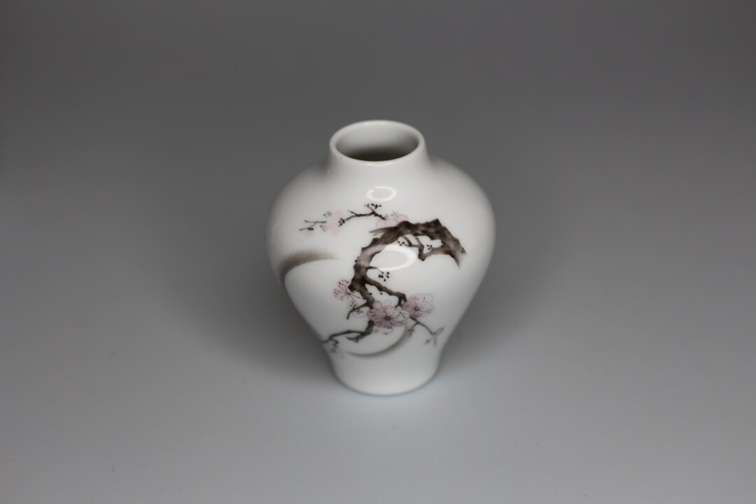 Mini Porcelain Vase Japan Small Flower Vase Okura - Etsy