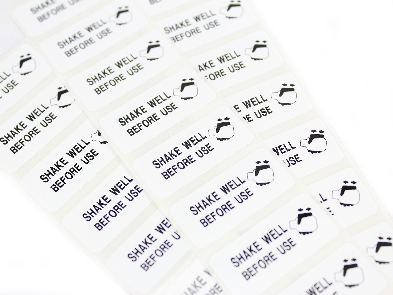 1,000 Labels, Shake Well Before Use Labels / Sticker. 38mm X 16mm ...