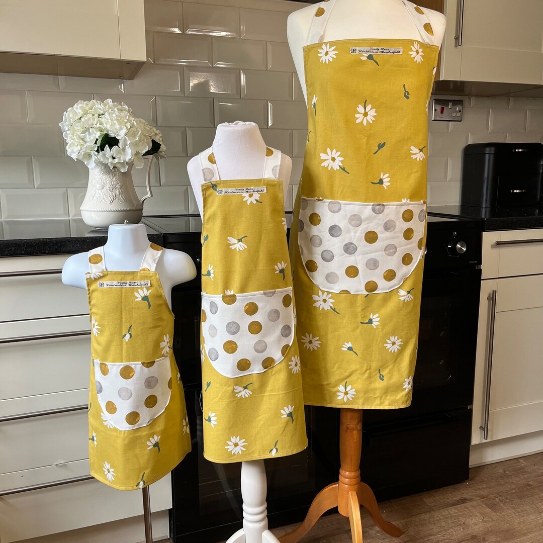 Cotton Apron, Daisy Aprons, Yellow Floral Apron, Bakers Present for Her ...