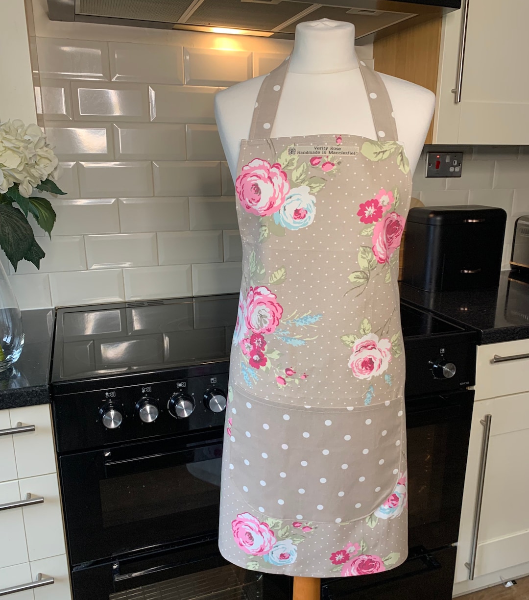 Vintage Floral Apron, Pink Floral Apron, English Rose Adult Apron ...