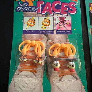 2 Vintage Packages of Garfield Shoe Lace Holders - Etsy