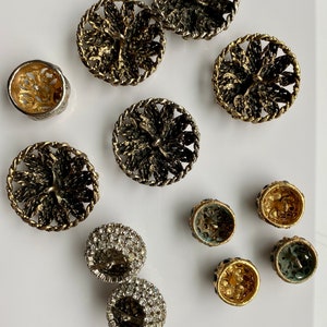 Miscellaneous Lot of 12 Vintage Buttons! - Etsy