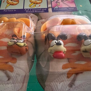 2 Vintage Packages of Garfield Shoe Lace Holders - Etsy