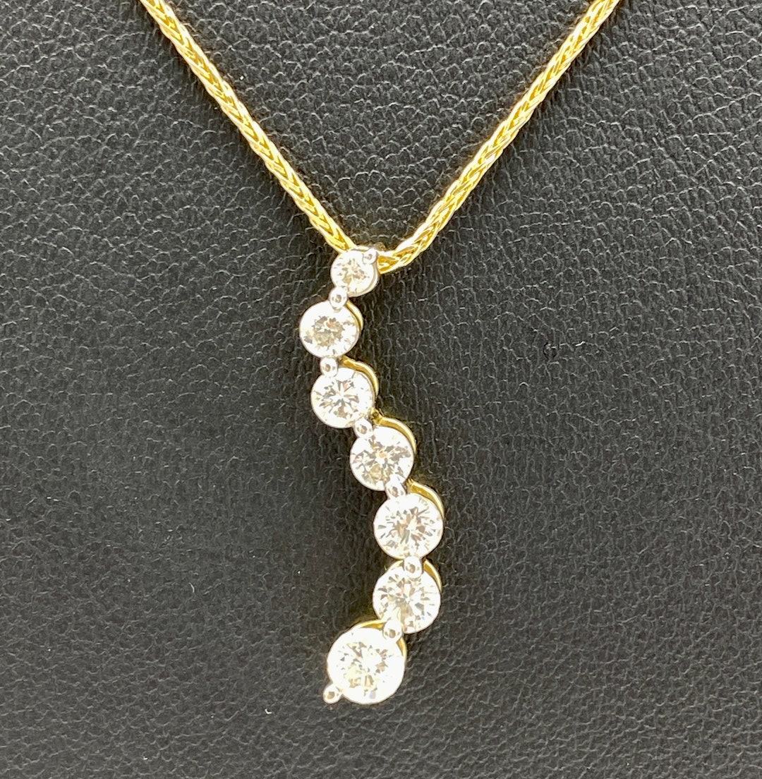 14k Yellow Gold Journey Pendant With 7 Graduated Diamonds - Etsy