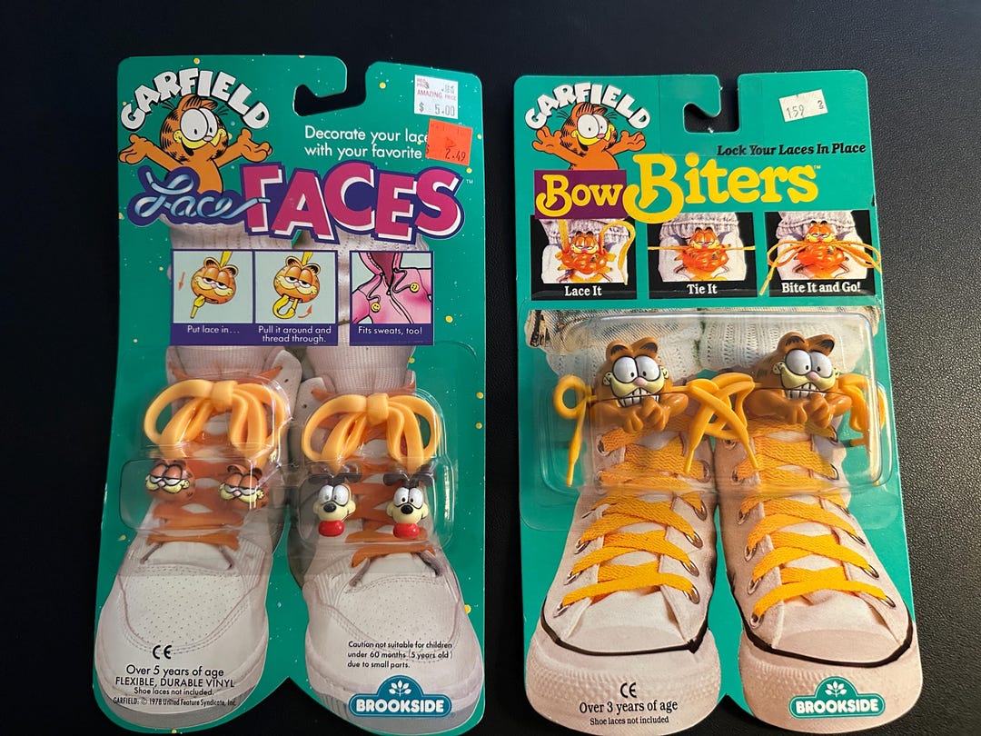 2 Vintage Packages of Garfield Shoe Lace Holders - Etsy