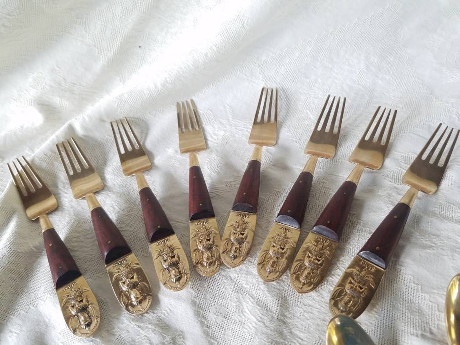 Siam Silverware Set - Etsy