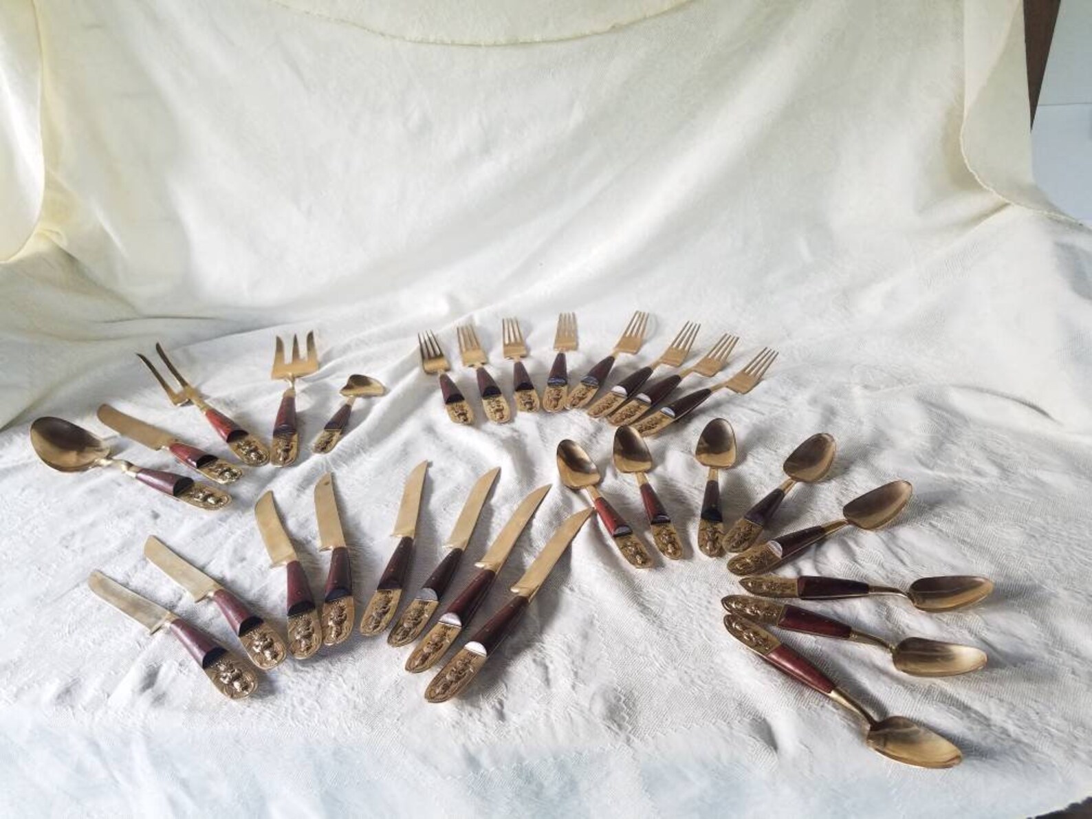 Siam Silverware Set - Etsy