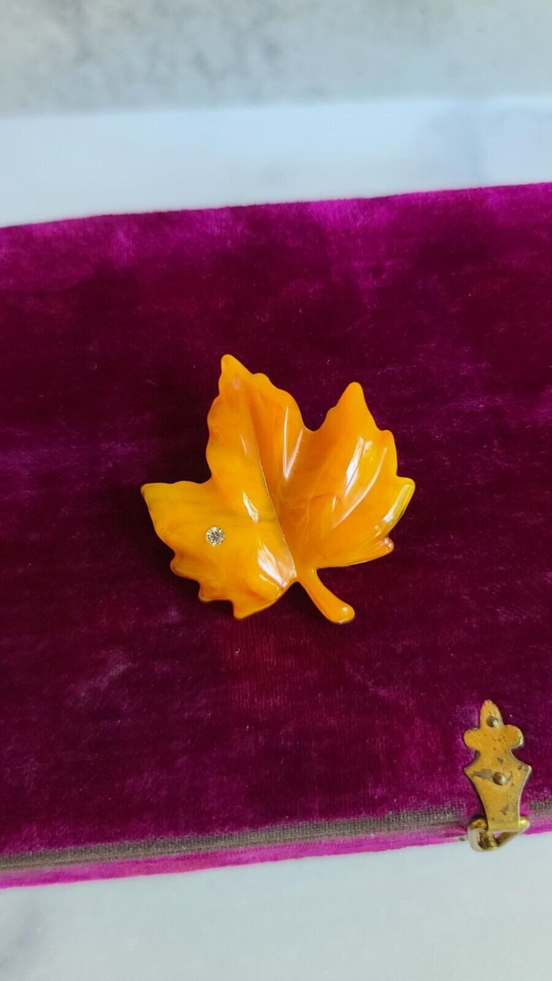 Vintage AVON Amber Marbled Lucite Maple Leaf Brooch Pin Clear ...