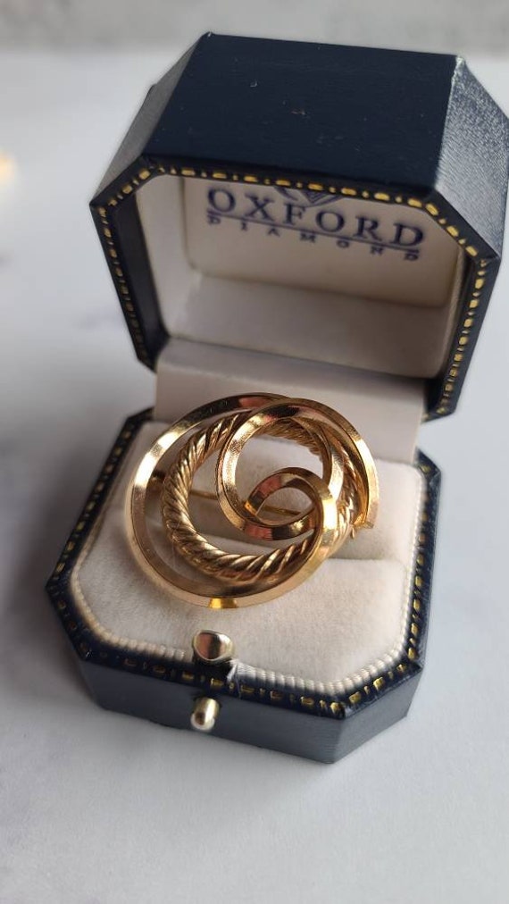 18K RGP Gold Swirl Brooch - Gem