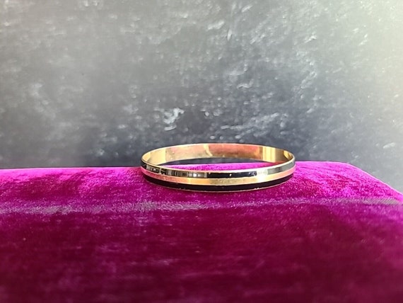 Crown Trifari Gold And Black Bangle Bracelet, READ - Gem