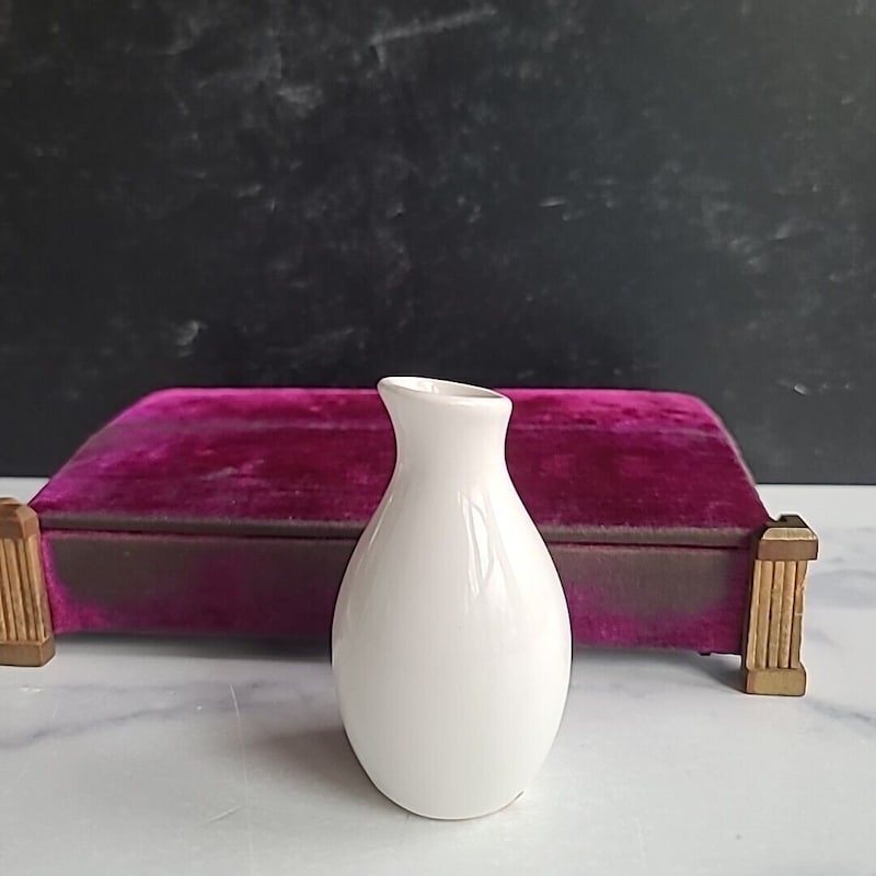 White Bud Vase - Etsy