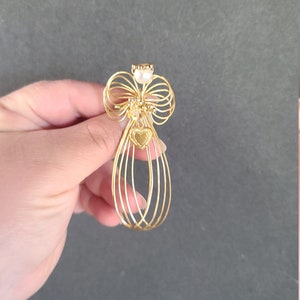 Large Gold Angel Filigree Brooch - Etsy