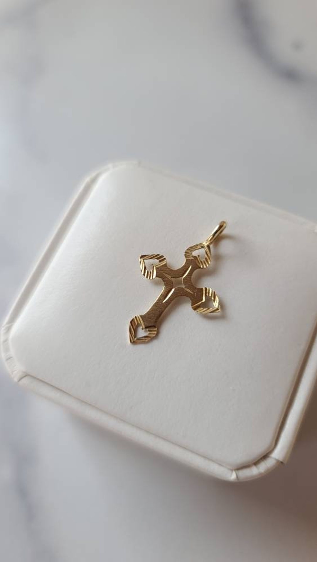 14K Gold Etched Cross Pendant - Etsy
