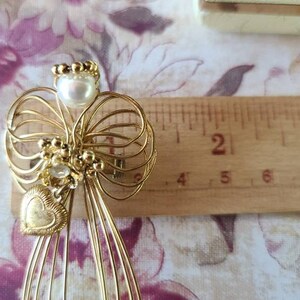 Large Gold Angel Filigree Brooch - Etsy