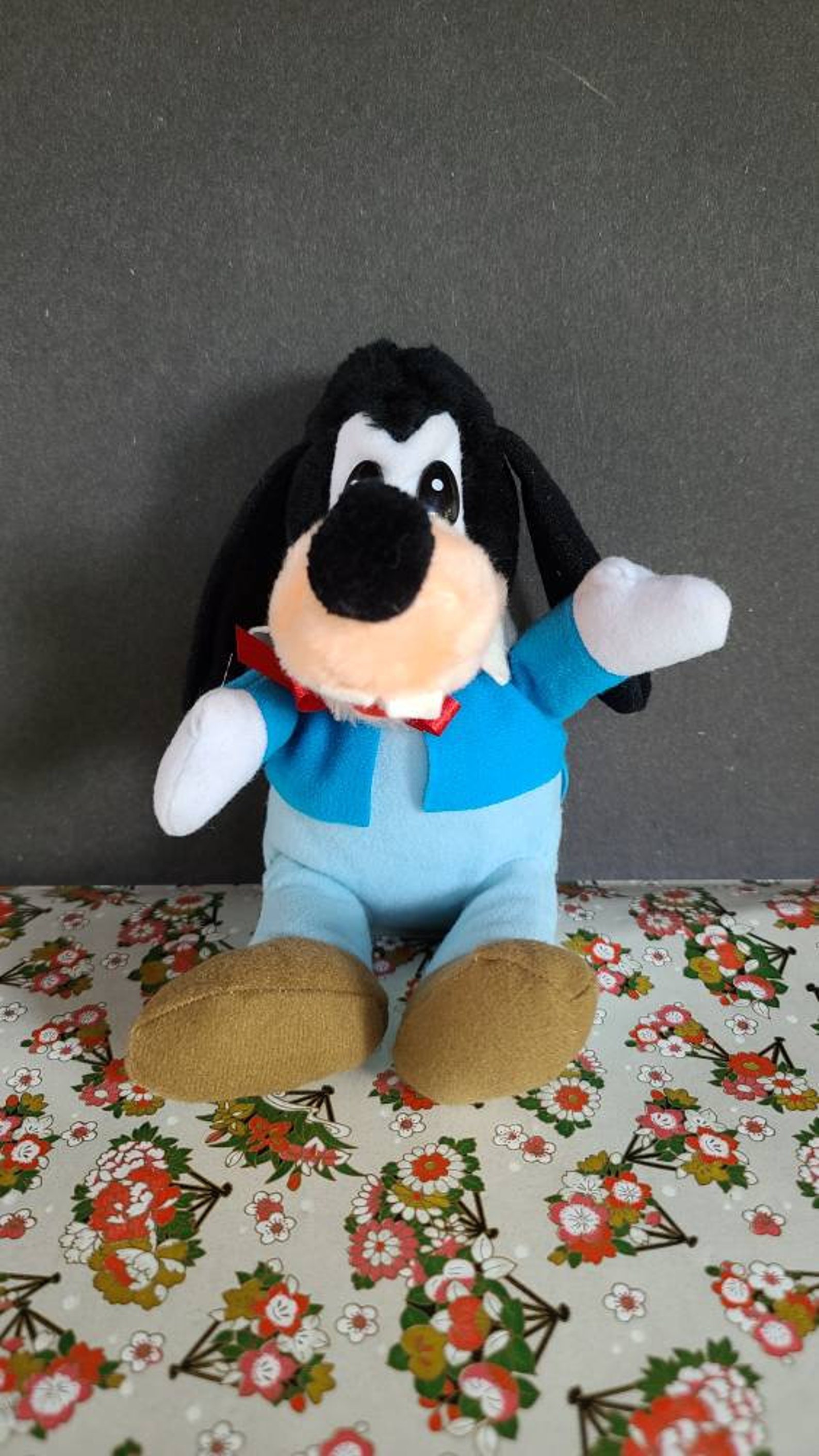 Goofy Stuffed Animal - Etsy