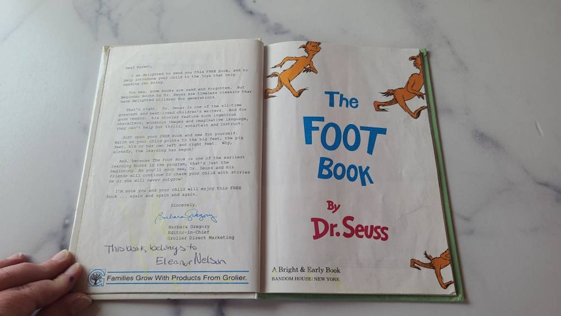 Vintage Dr. Seuss 'the Foot Book' - 1993 Edition - Etsy