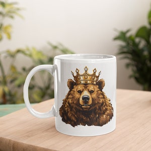 Regal Bear With Gold Crown PNG Clipart, Animal King Illustration ...