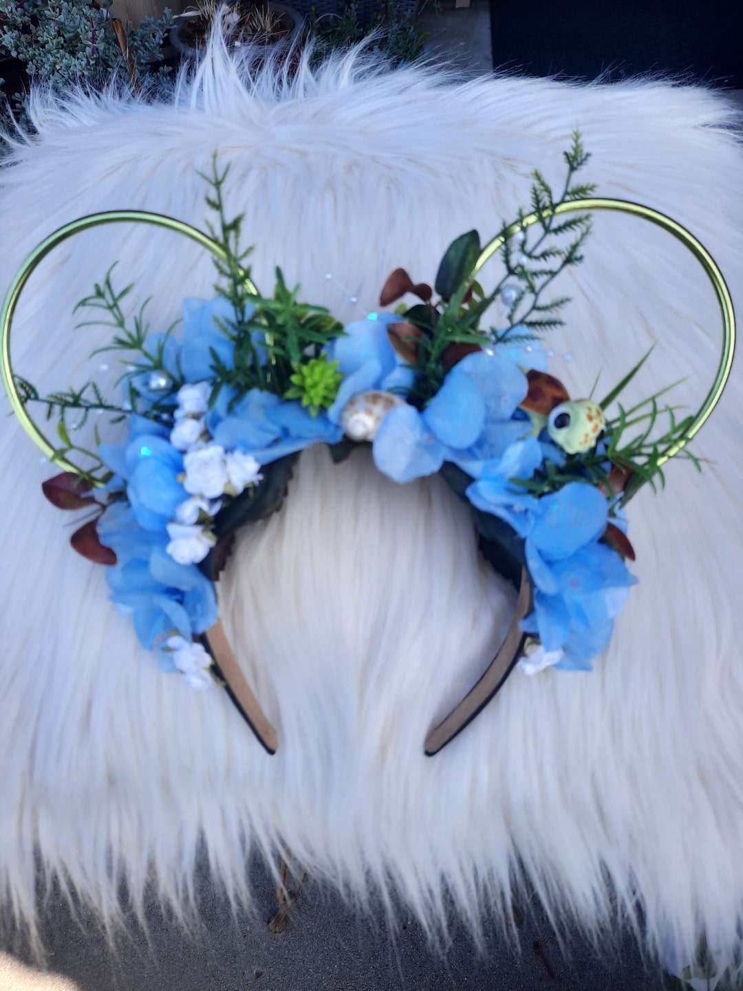 Squirt, Turtle, Finding Nemo, Dory, Disney Inspired Wire Ears Floral ...