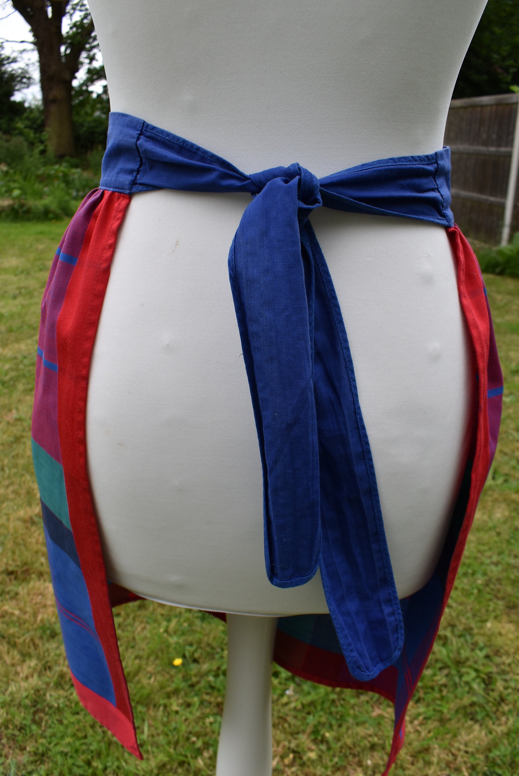 Retro Kitchen M&S St Michael Check Red and Blue Apron Hostess Pinny ...