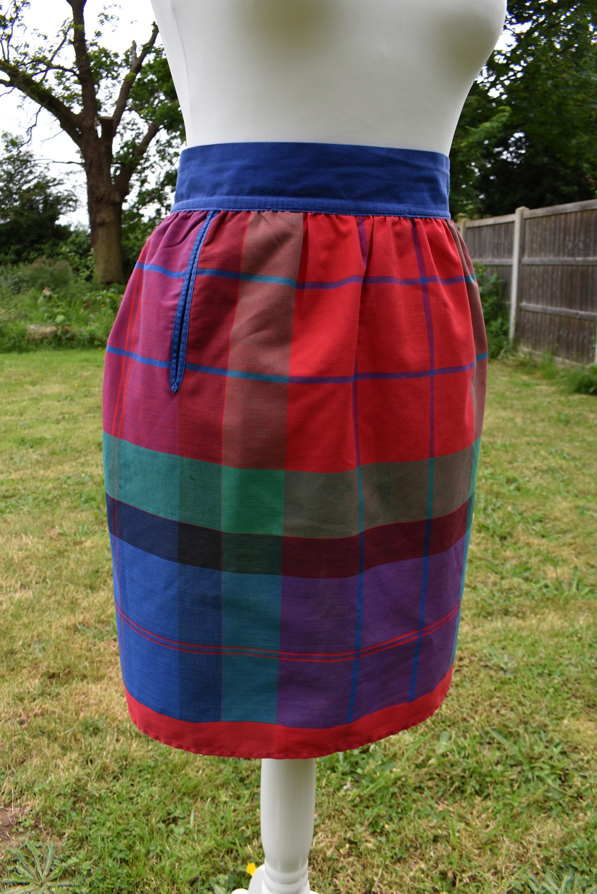 Retro Kitchen M&S St Michael Check Red and Blue Apron Hostess Pinny ...