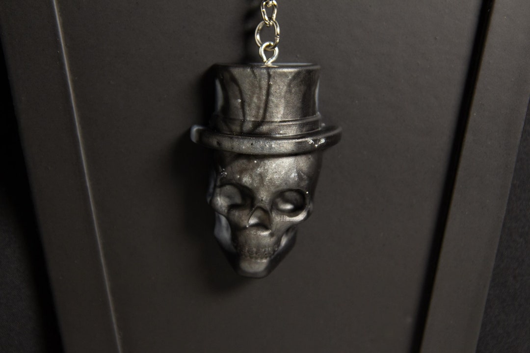 Skull Keychain Goth Keychain Halloween Gift Halloween Art Skull Bag ...